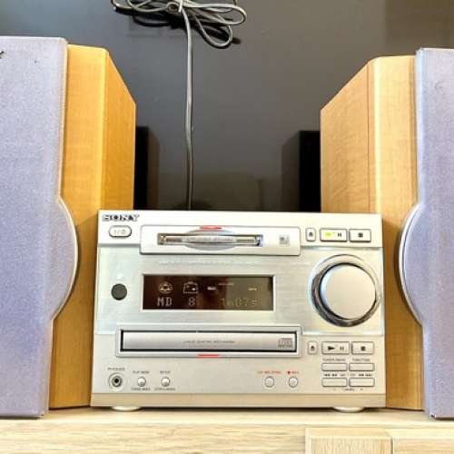 SONY DHC-MD333 CD / MD MINI HIFI - DCFever.com